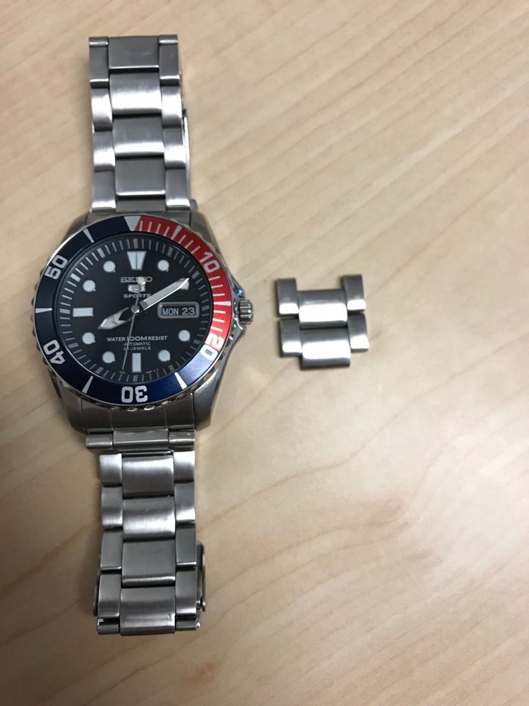 FS: Seiko 5 Blue Dial Automatic SNZF15 | WatchUSeek Watch Forums